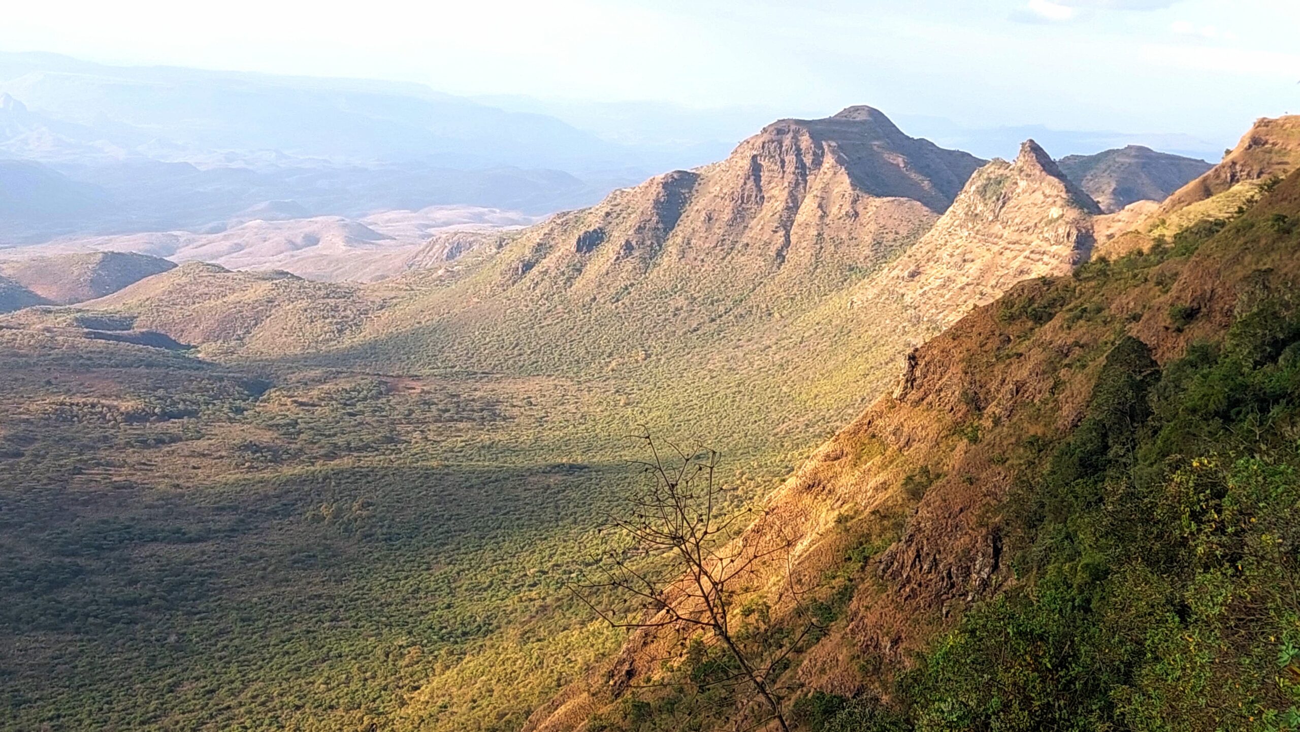 5 Days Maralal, Suguta Valley, Pink Lakes, & Ndoto Mountains